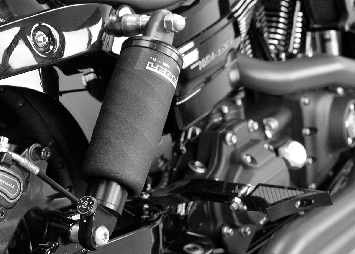 Legend Black Pair Rear Motorcycle Air Shocks 06-17 Harley Davidson Dyna ...